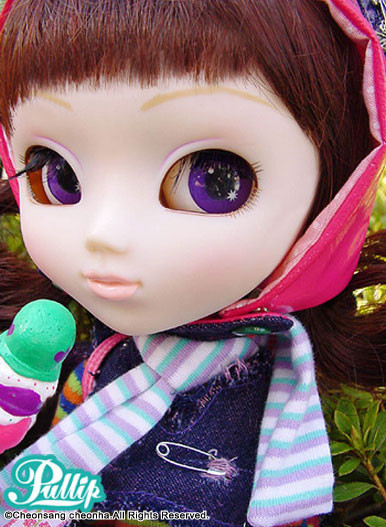 *Old Model Chicca (F-531)