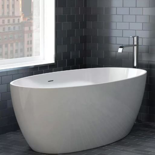 Fleurco Voce Petite Bathtub - Luxury for Small Spaces