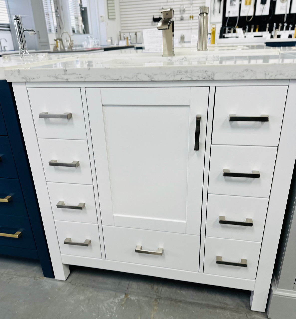 Royal Palmera 36" Modern Bathroom Vanity in White Finish