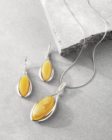 Butterscotch Baltic Amber Jewelry Set | Shop Smithsonian Store