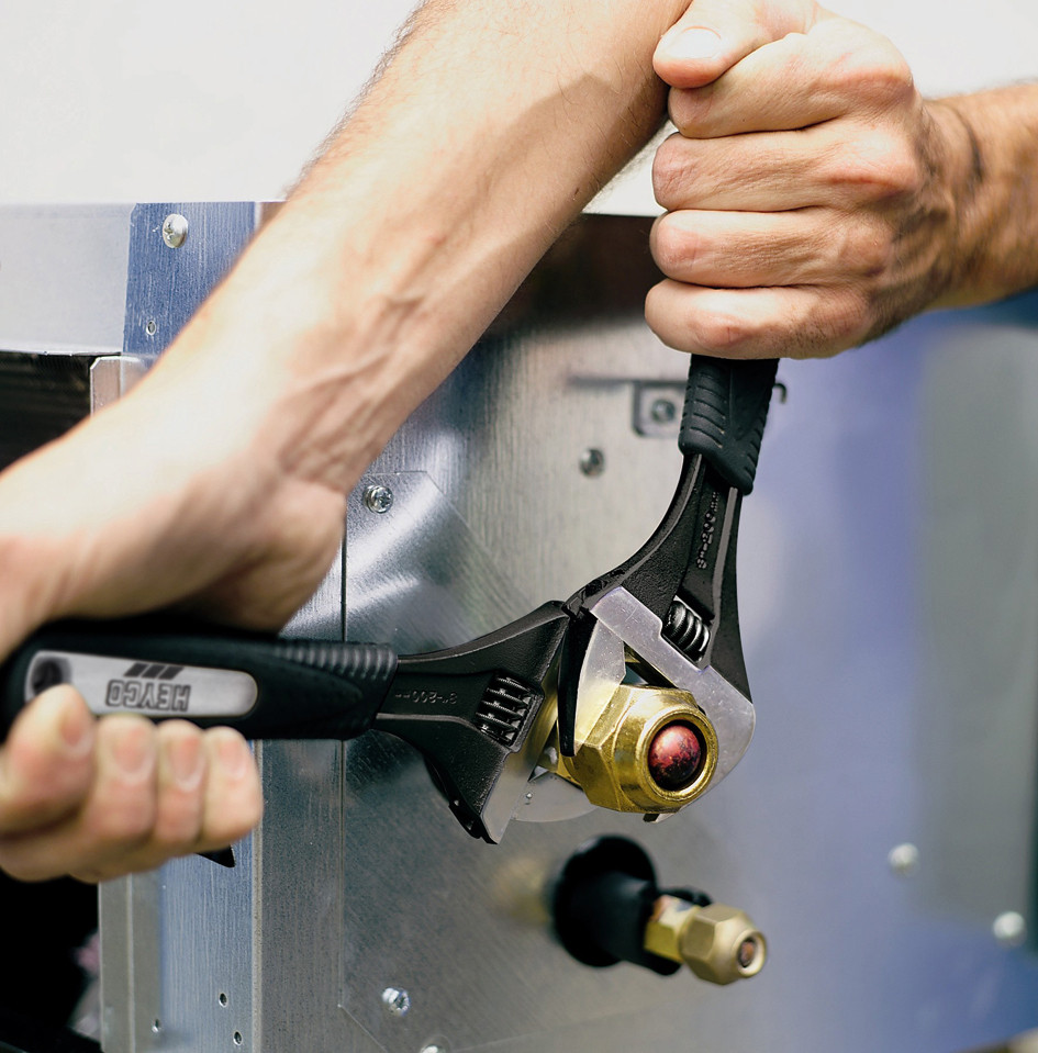 Heyco Adjustable 8" Wrench with Super Grip Handle