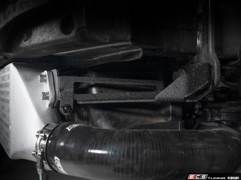 MK5 GTI/Jetta Front Mount Intercooler Kit - For OEM Charge Pipes