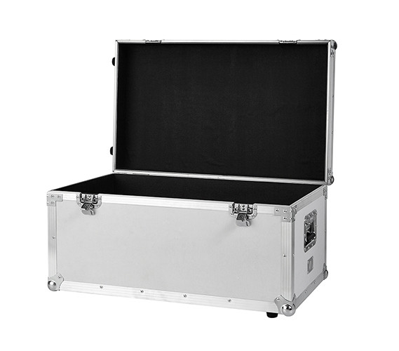 VIN Armored Trunks - White with Gold Trim