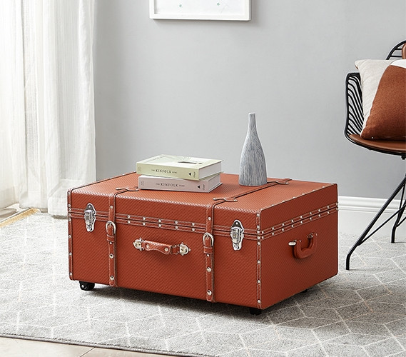 Mens Dorm Decor Padlock Dorm Trunk with Wheels and Locking Dorm Storage ...