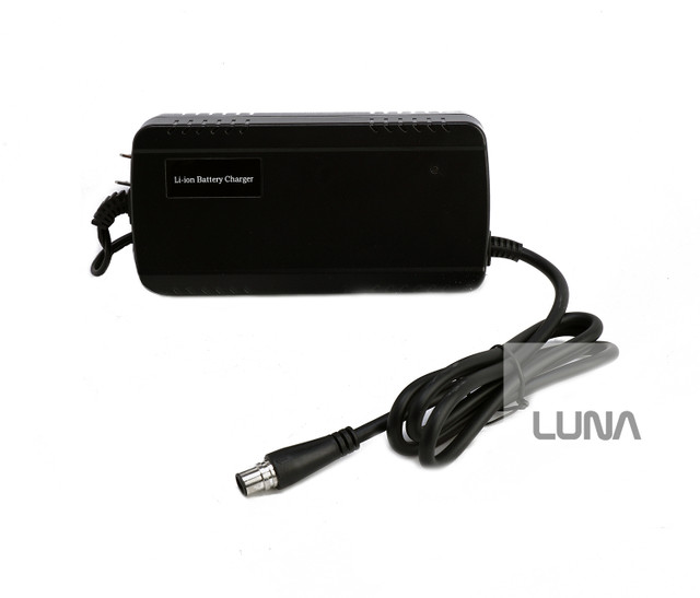 KITS - Battery - Chargers - Luna Cycle