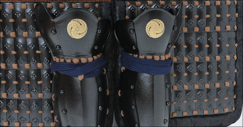 Momo-Nari Dai-Wakitate Kabuto Nimaido Gusoku Yoroi Armor - Kobudo Mart