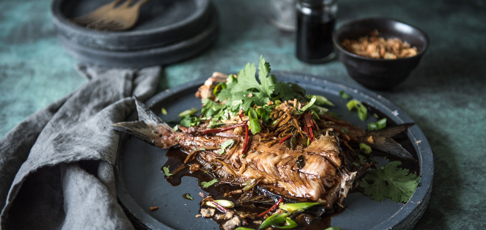 Steamed Ginger Chilli Fish with Bok Choy - Scanpan Australia
