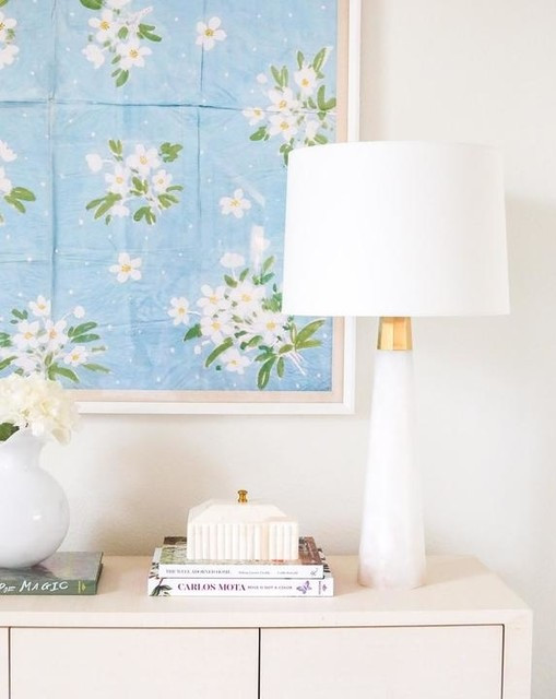 Olsen Table Lamp in Alabaster | Visual Comfort