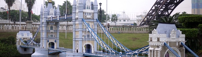 Chinese 'Copy Towns' - Living Replicas of Europe - 4 Living