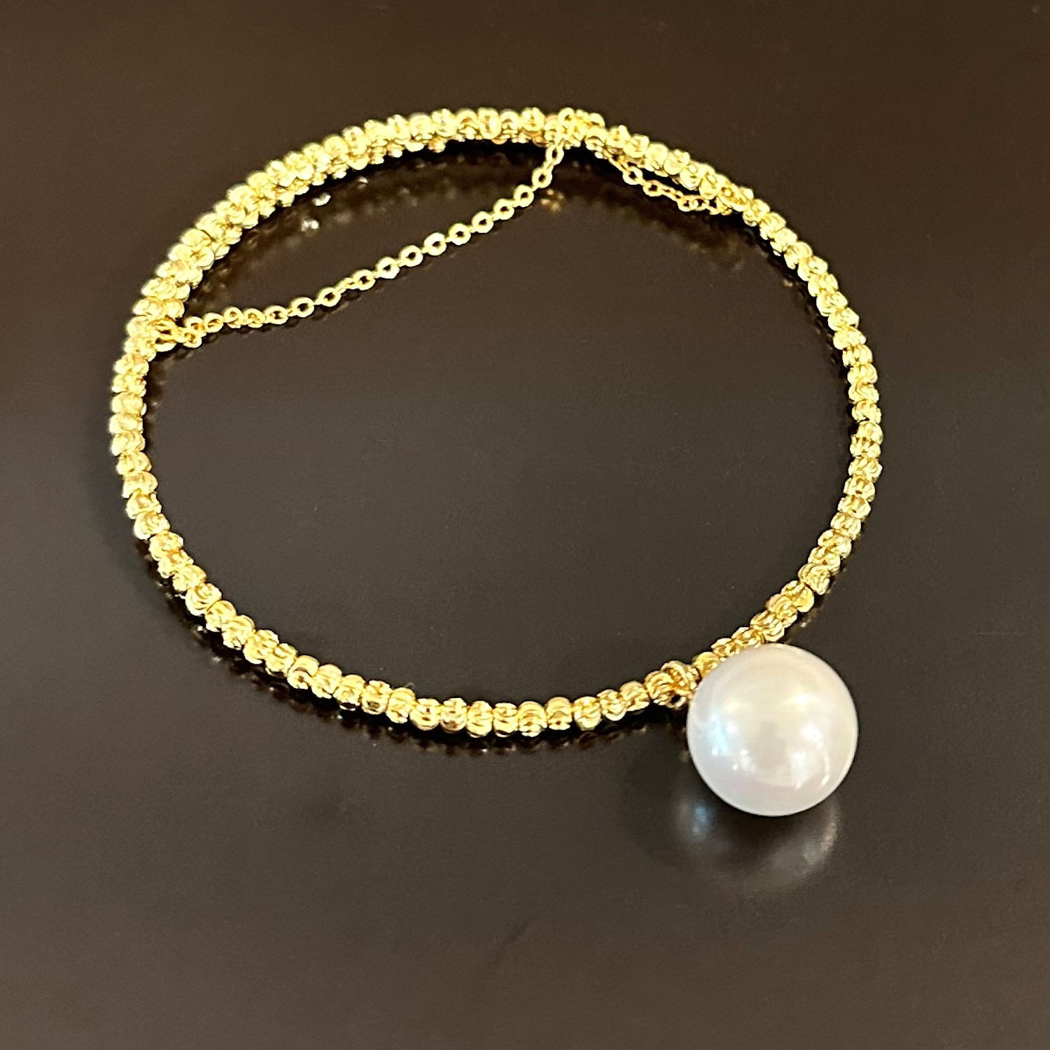 Single pearl - Abby
