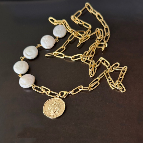 Long shell necklace - Alexis