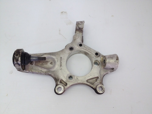 1997-04 CORVETTE C5 STEERING KNUCKLE SPINDLE LH REAR RH FRONT