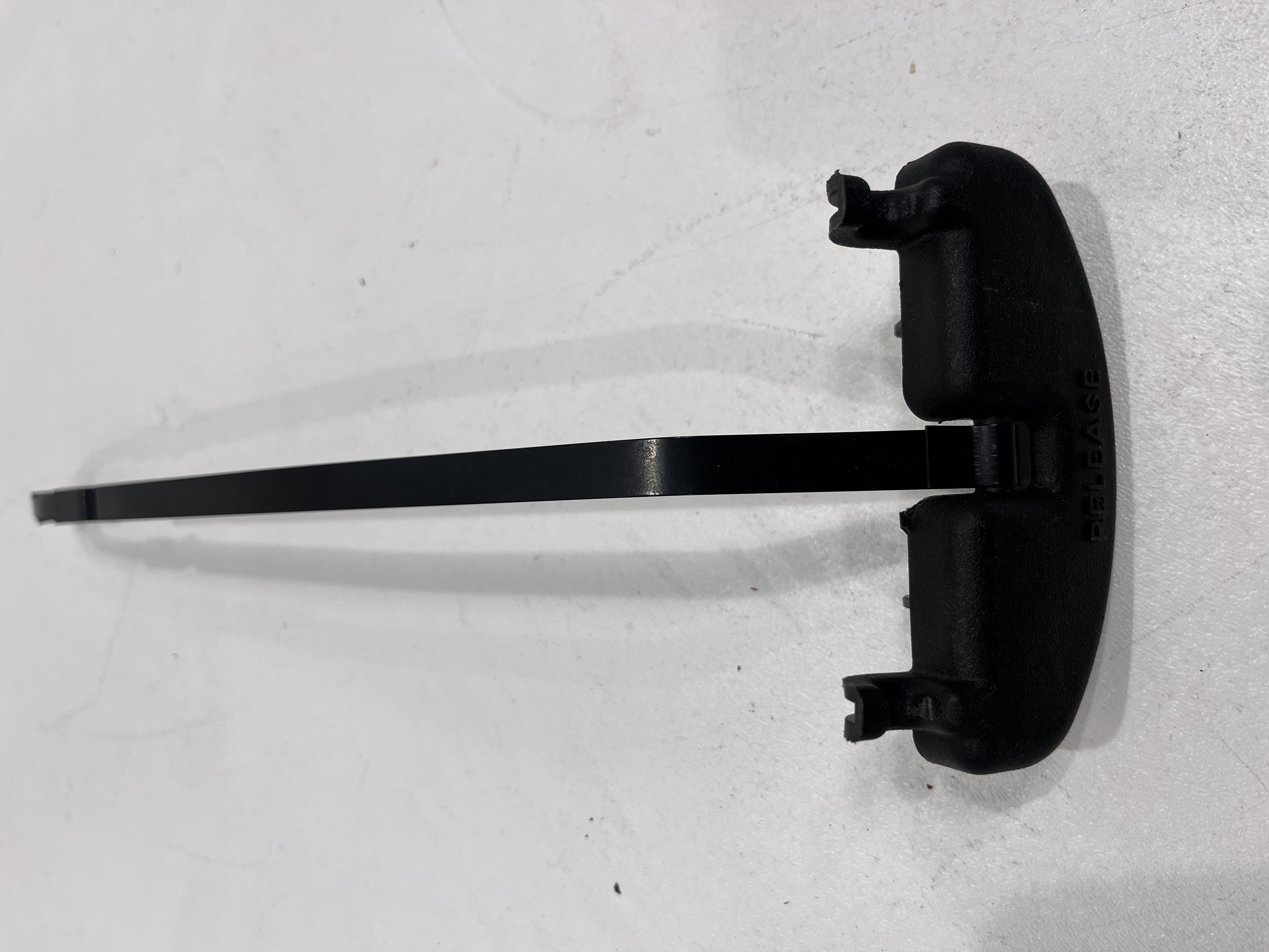 97-04 C5 Corvette Air Cleaner Box Lock Strap