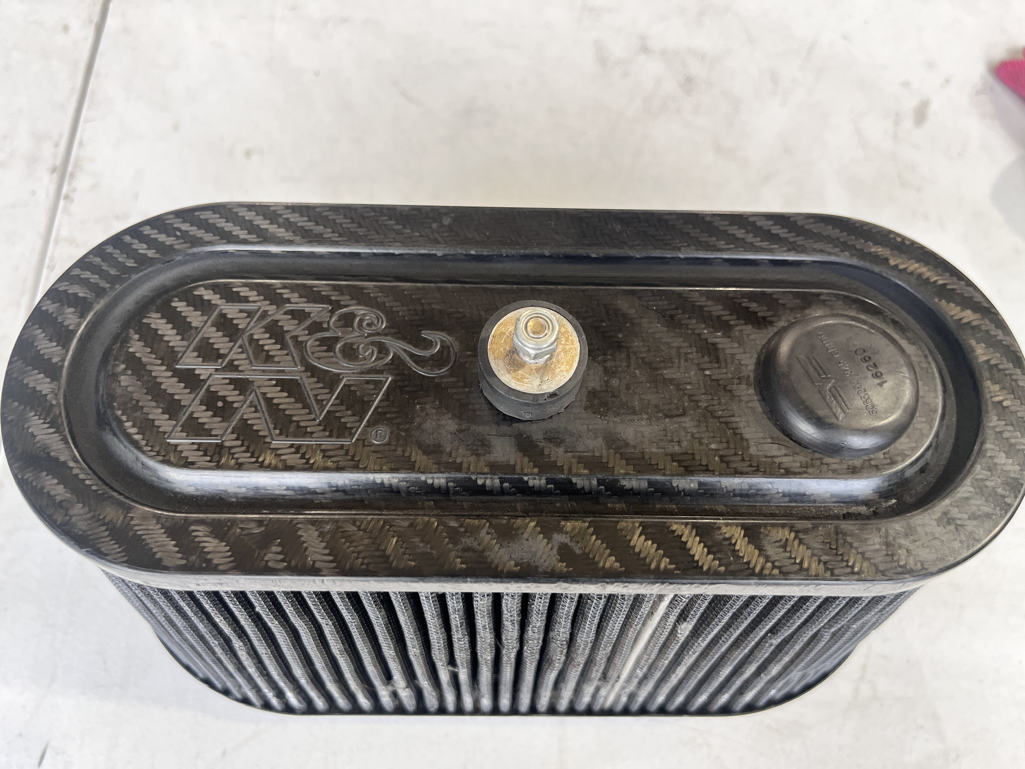 01=04 C5 Corvette K&N Carbon Fiber Filter