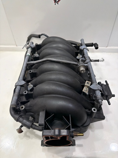 2001-2004 C5 Corvette Z06 LS6 Intake Manifold W/Fuel Rail
