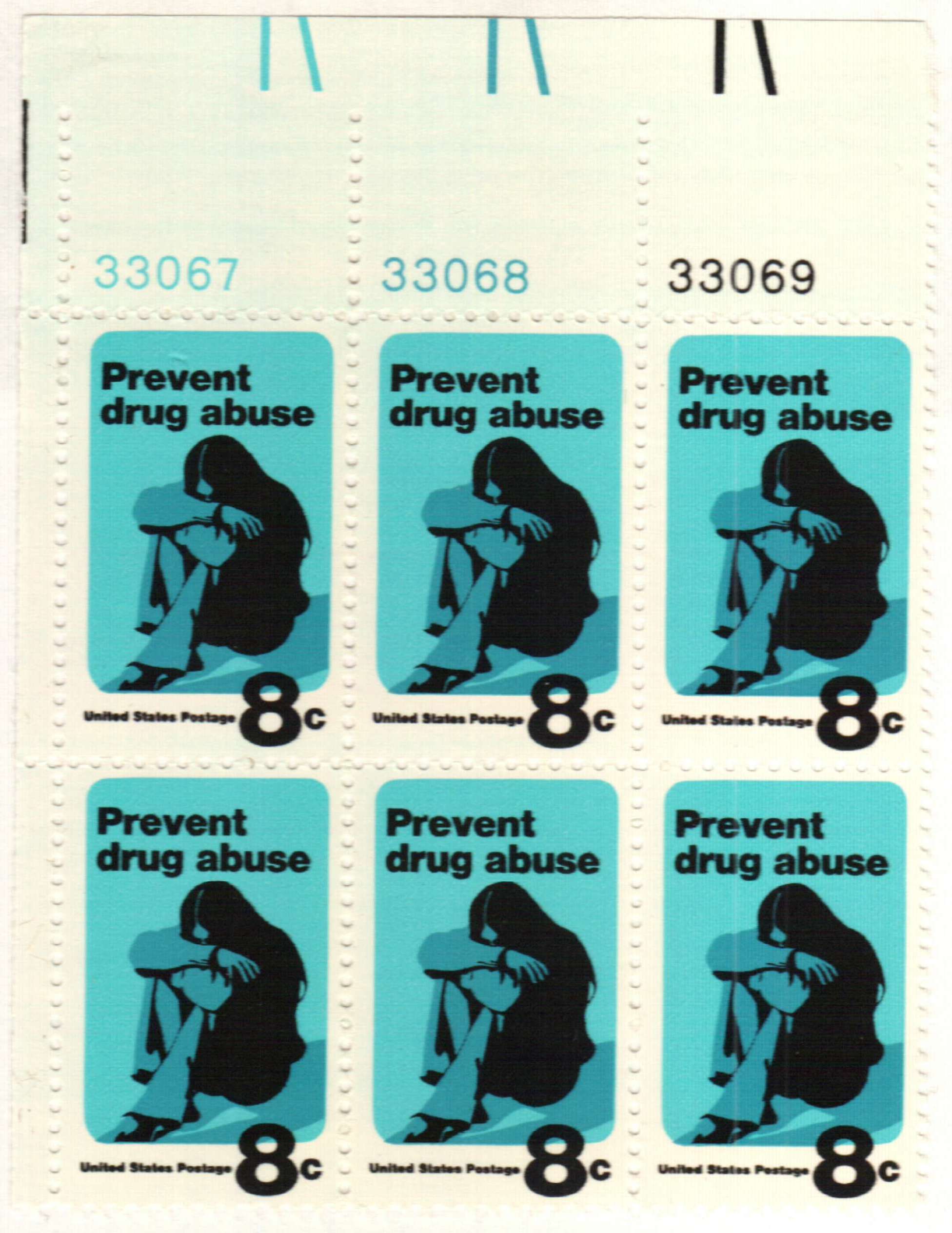 1438 - 1971 8c Prevent Drug Abuse - Mystic Stamp Company