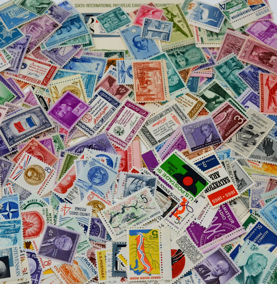 752//C68 - 1935-1975 400 Mint Stamps for the Hingeless Volume II Album ...