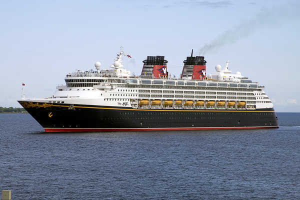 Disney Magic Cruise Ships Cruise Ship APC - Juragan Poster
