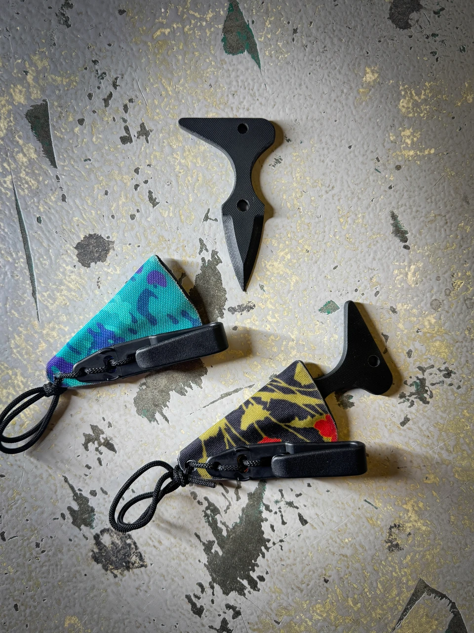 Omega-IV Limited Edition G10 Knife