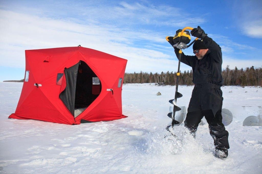 Ice Fishing Essentials: 5 Must-Have Ice Fishing Gear for Beginners ...