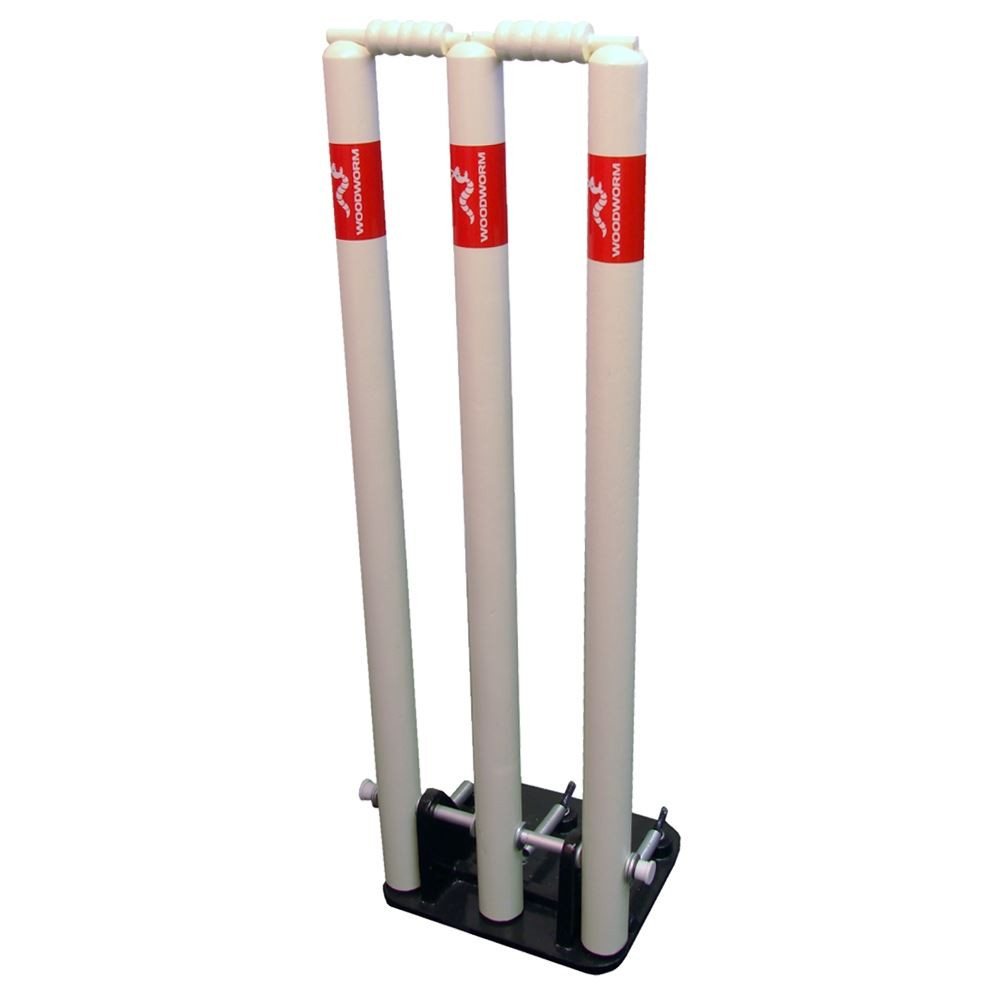 Woodworm Spring Back Cricket Stumps V2 - Woodworm.tv