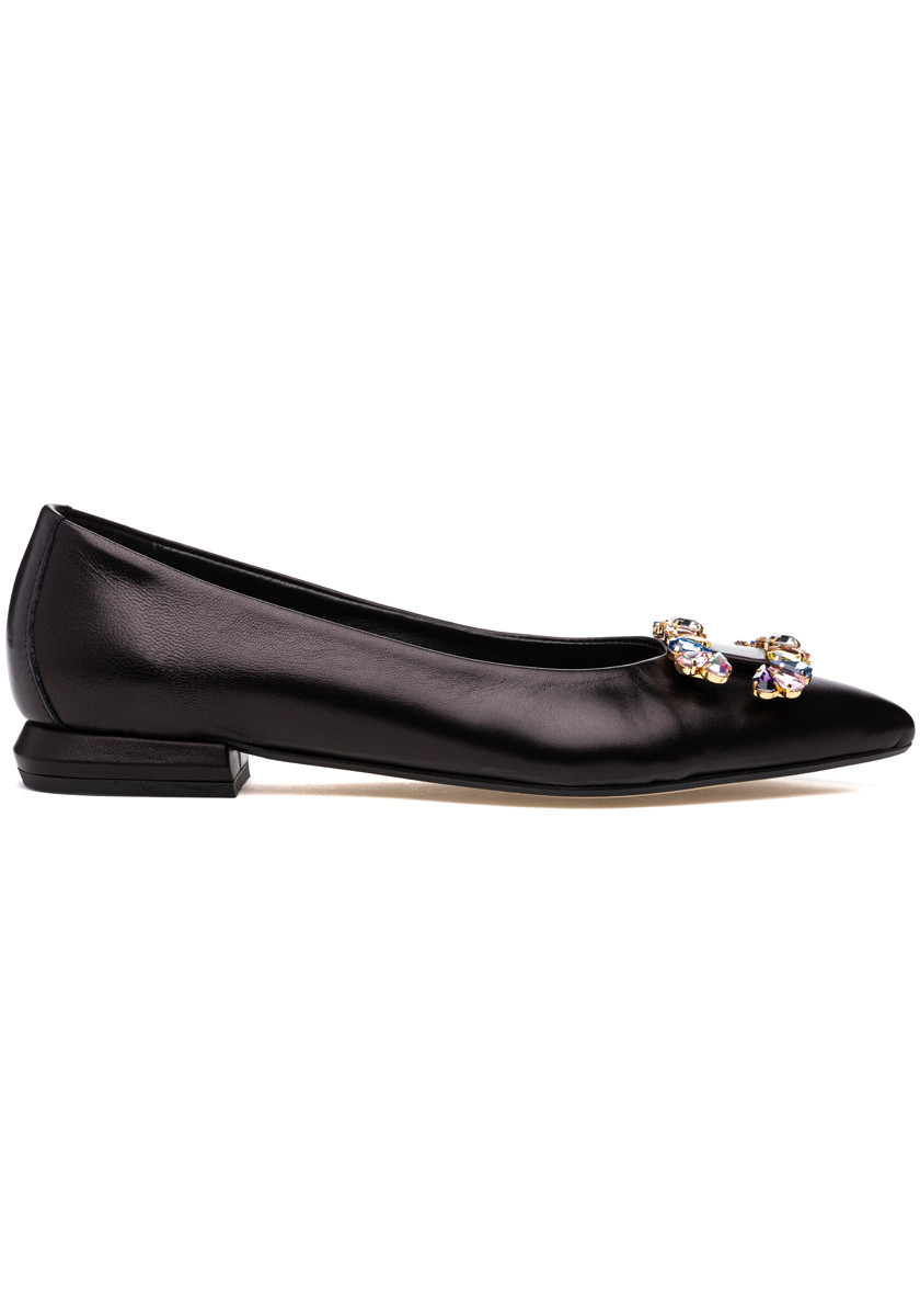 275 Central Lopez Flat Black Leather
