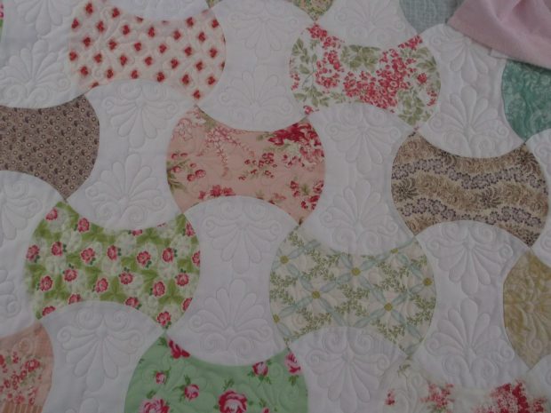 Apple Core Quilt - Heartbeat Quilting