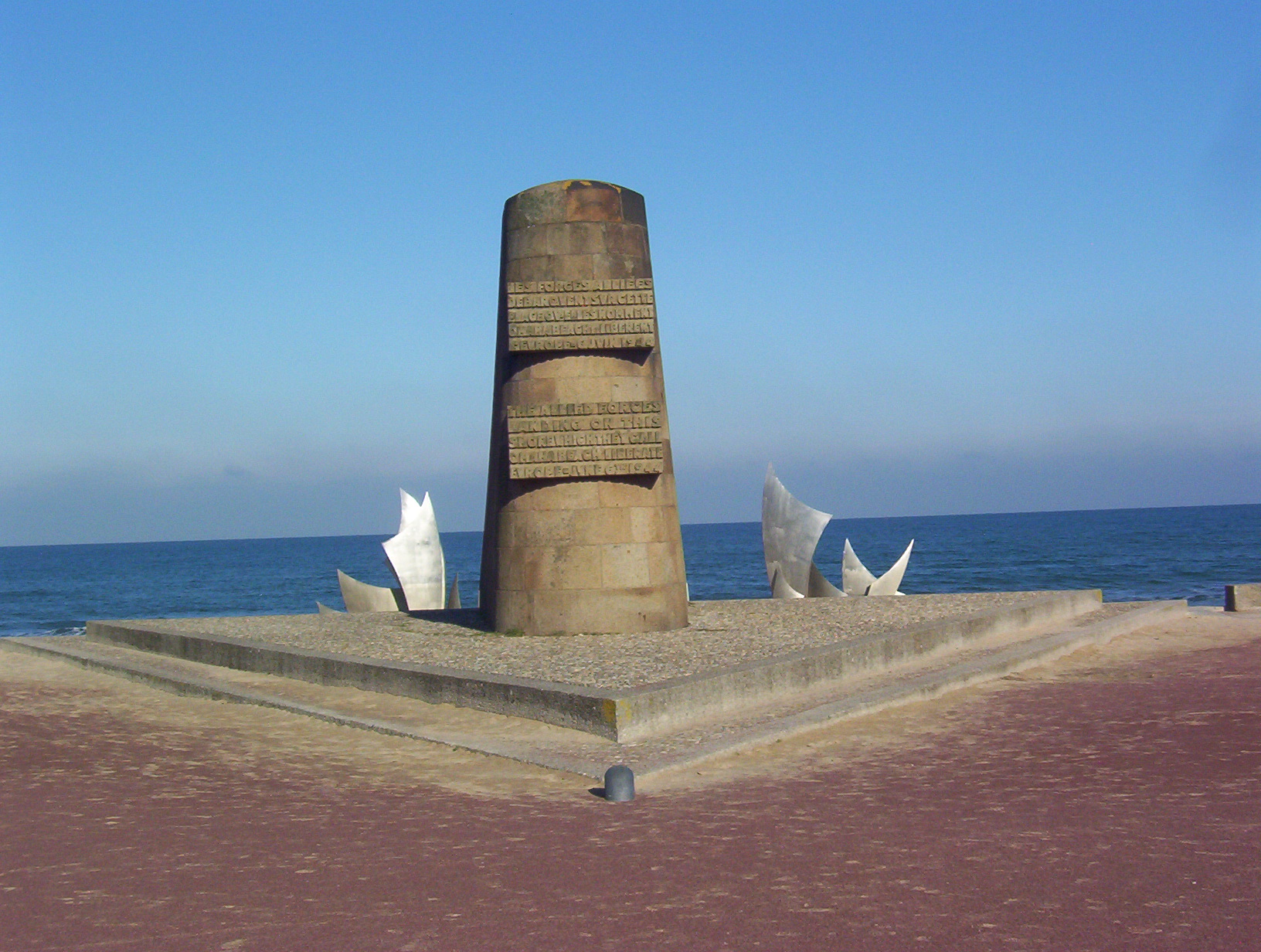 View from the Beach - FlagCenter.com