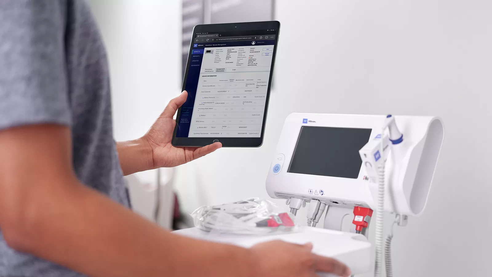 Baxter Welch Allyn 75MT-B Connex Spot Monitor | Exam Tables Direct