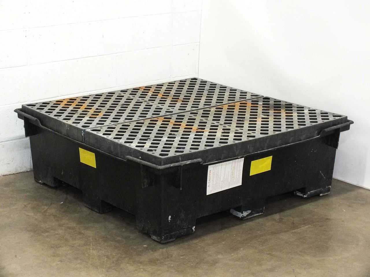 Polyethylene 50x50x16 80 Gallon High Density Chemical Spill Sump Container
