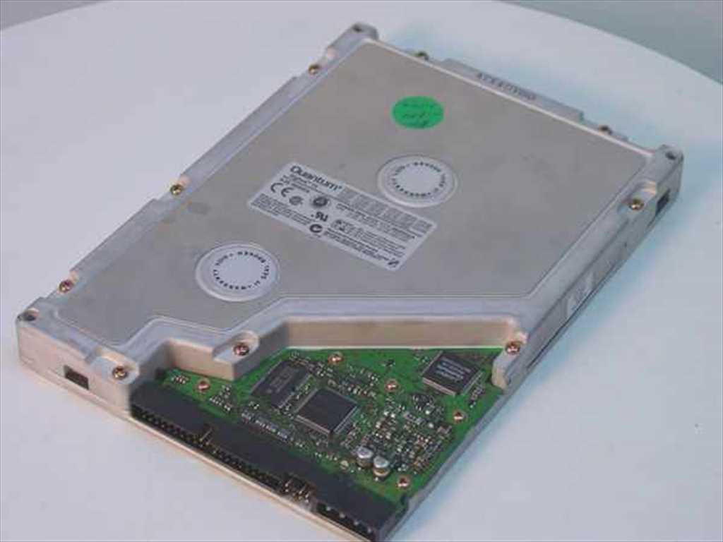 Quantum 4.0AT 4GB Bigfoot Hard Drive 5.25" IDE TX04A109 / TX04A011
