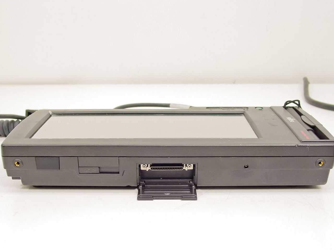 Fujitsu PQ-3010 PoqetPad Plus Tablet Computer Vintage