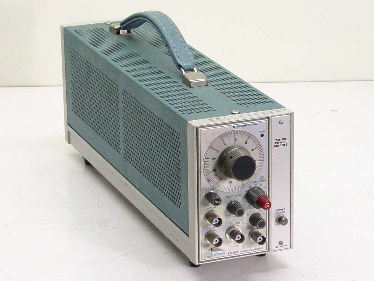 Tektronix TM501 Power supply w/FG502 Function Generator