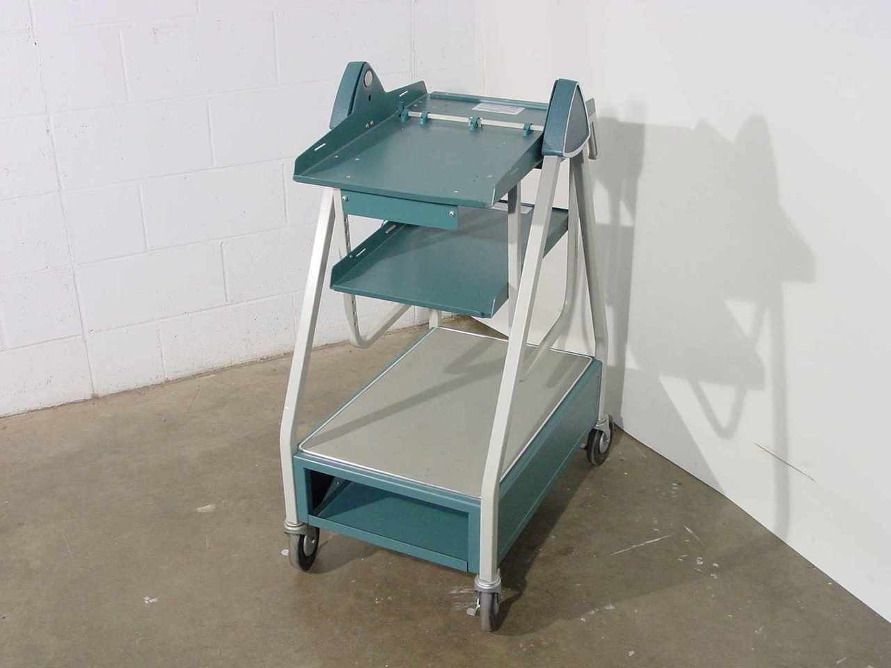 Tektronix Model 3 Scope Mobile Oscilloscope Cart