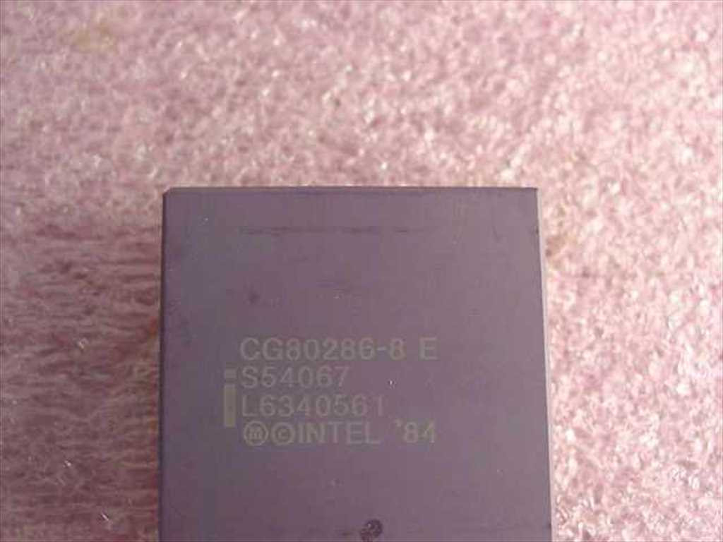 Intel CG80286-8 E 286 Processor