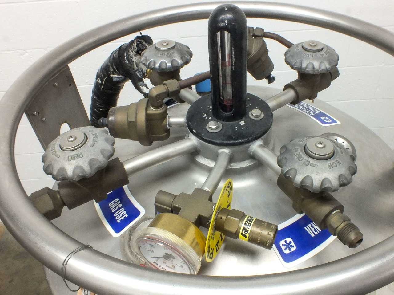 Cryogenics Services DOT 4L-200 Nitrogen Dewar Tank PLC 180 - As Is