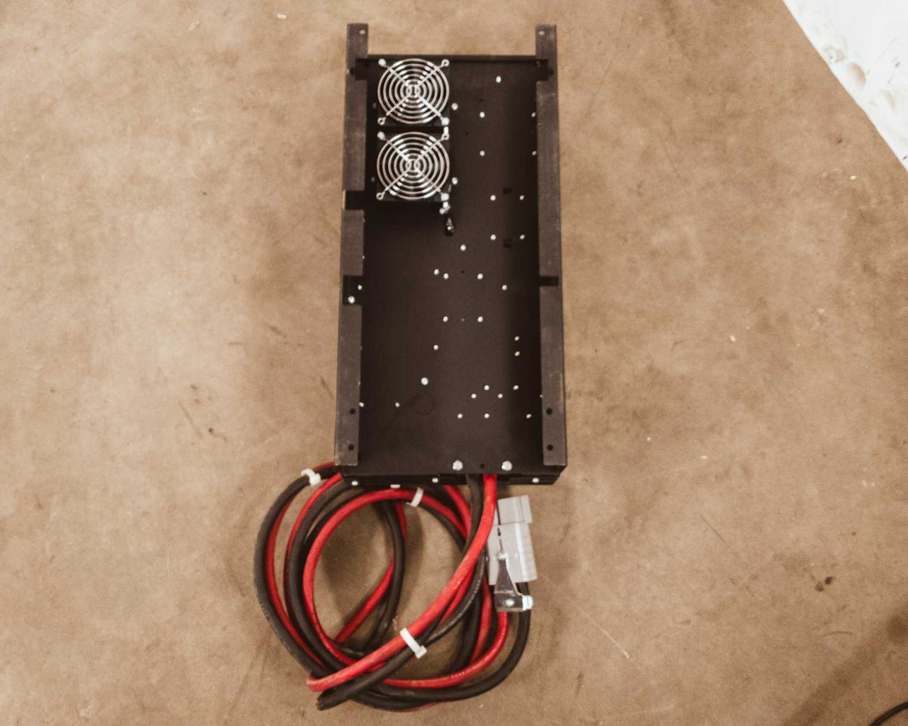 ECOTEC ACCESS 10/36/C High Frequency Battery Charger 480VAC Input 36VDC ...