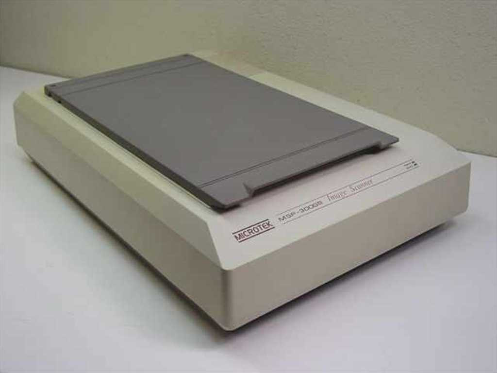 Microtek ImageScanner Flatbed Scanner 110/220 V MSF-300GS