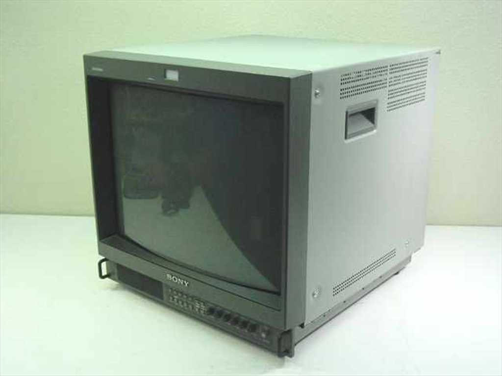 Sony PVM-20M2U 20" Trinitron Color Video Monitor - Broken - As-Is / For ...