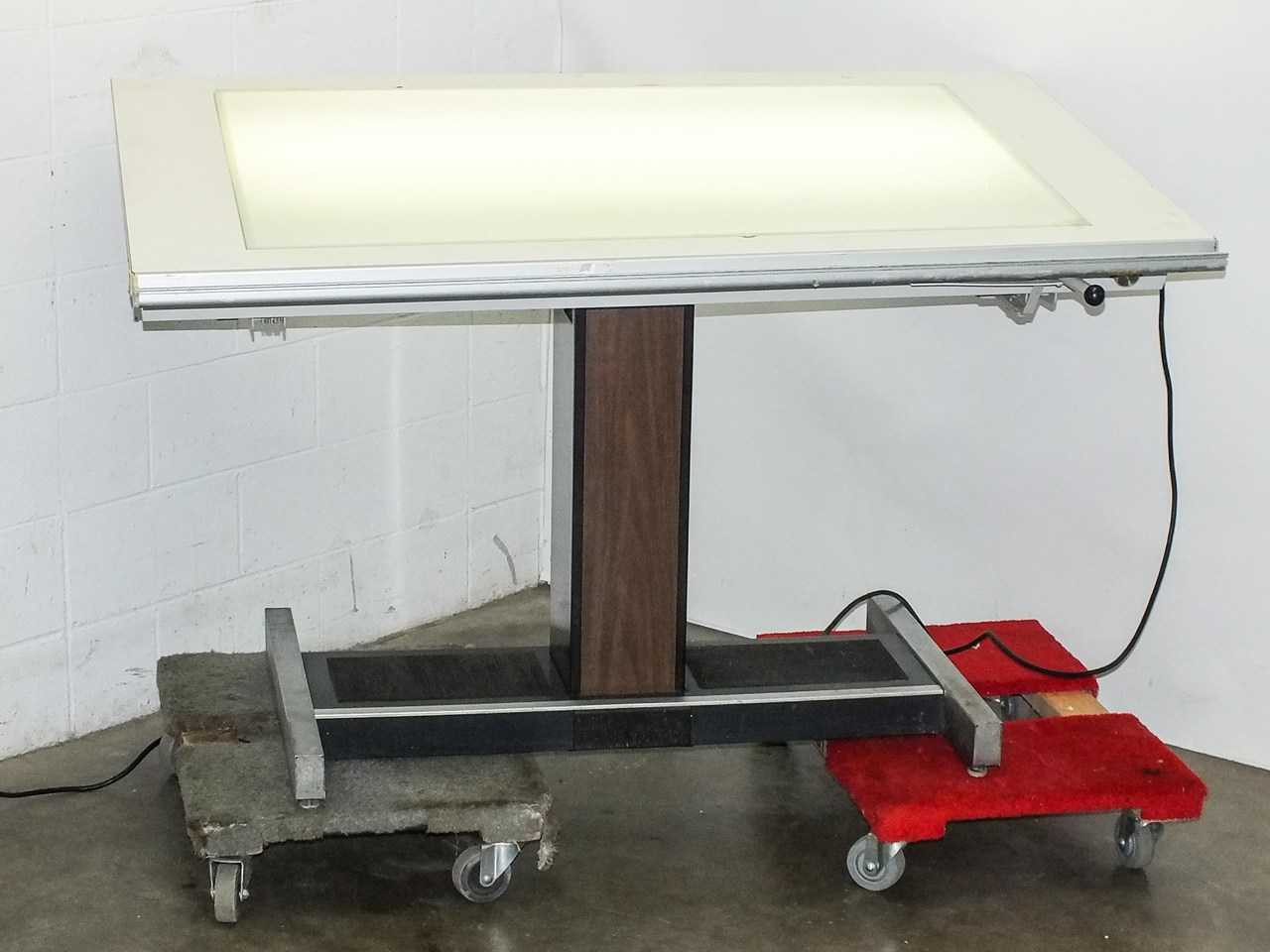 Hamilton 29J282 Dial-A-Light Ajustable Intensity Light Drawing Table
