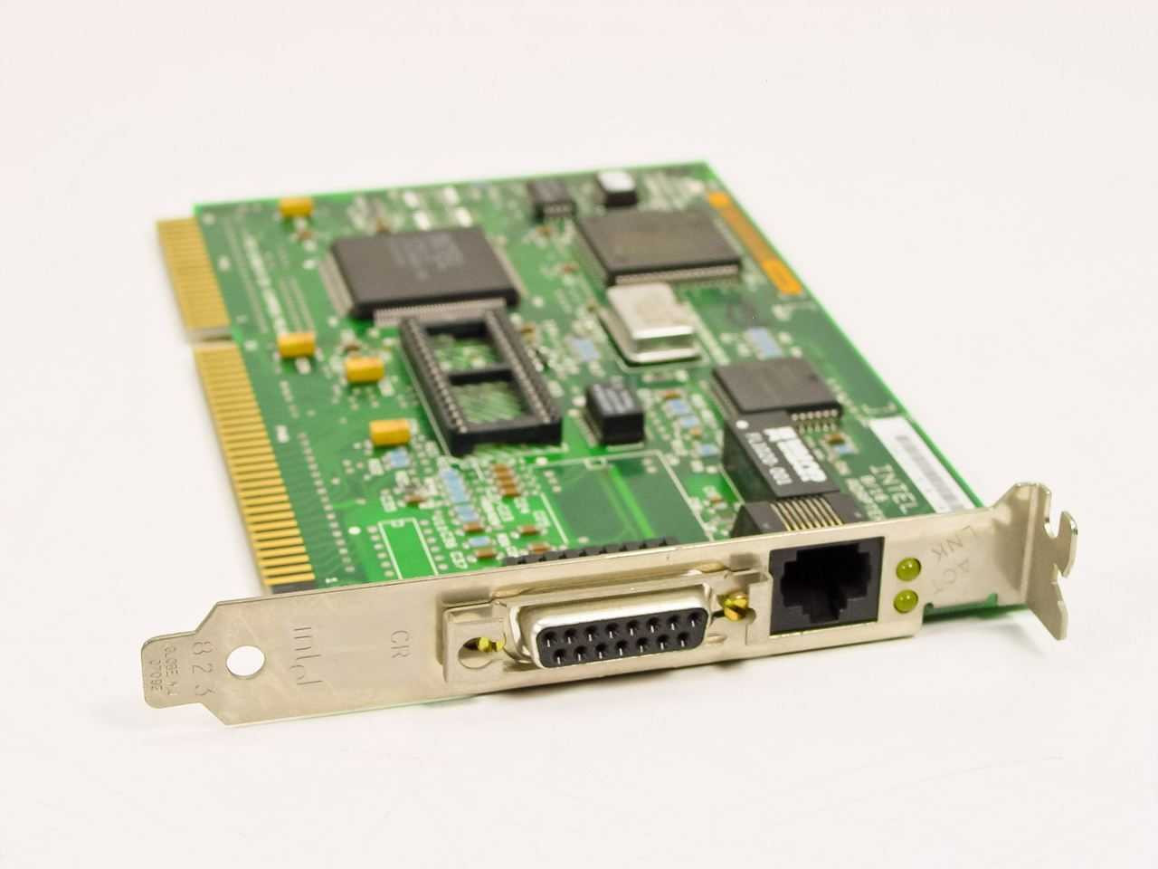Intel 306451 8/16 Lan Adapter Etherexpress ISA RJ45, AUI