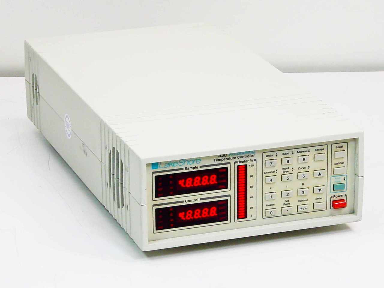LakeShore 330 Autotuning Temperature Controller