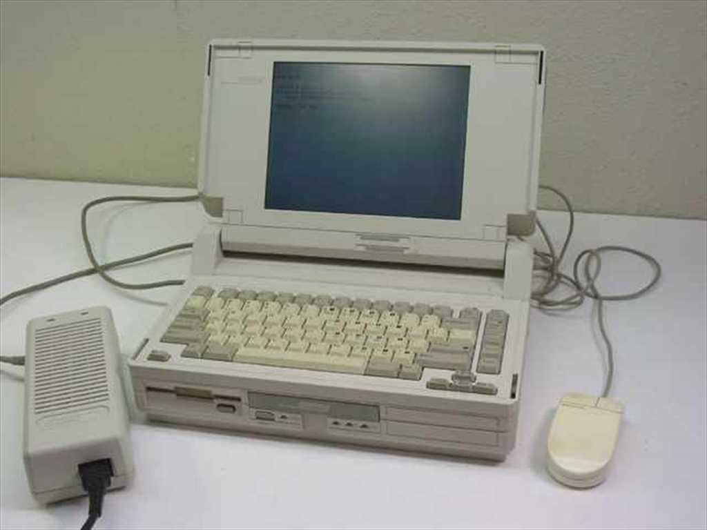 Compaq SLT/286 Laptop Computer