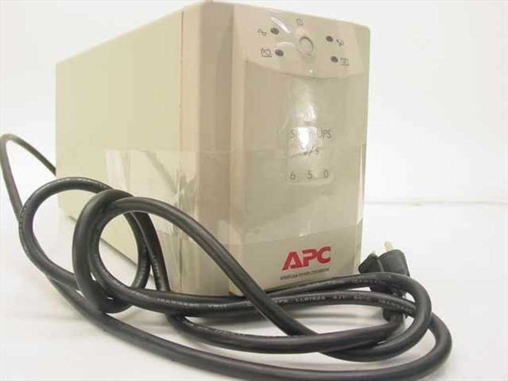 APC Smart-UPS VS 650 650 VA UPS Battery Backup