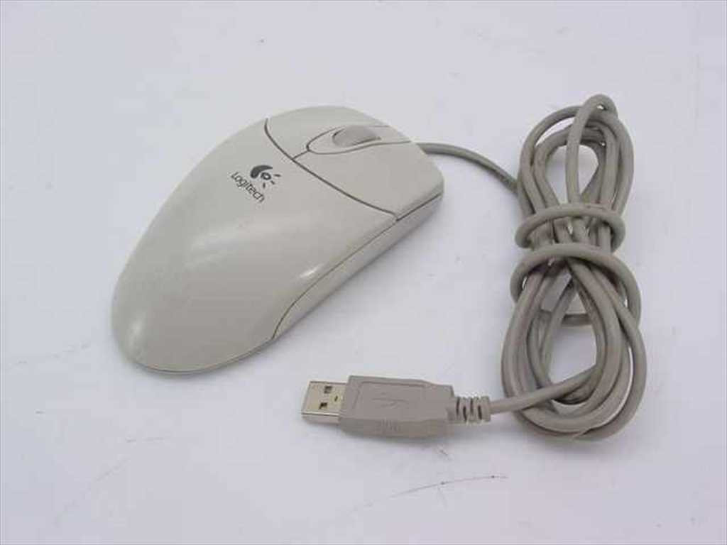 Logitech M-UB48 Mouse USB Three Button Scroll Mouse -830306-0001