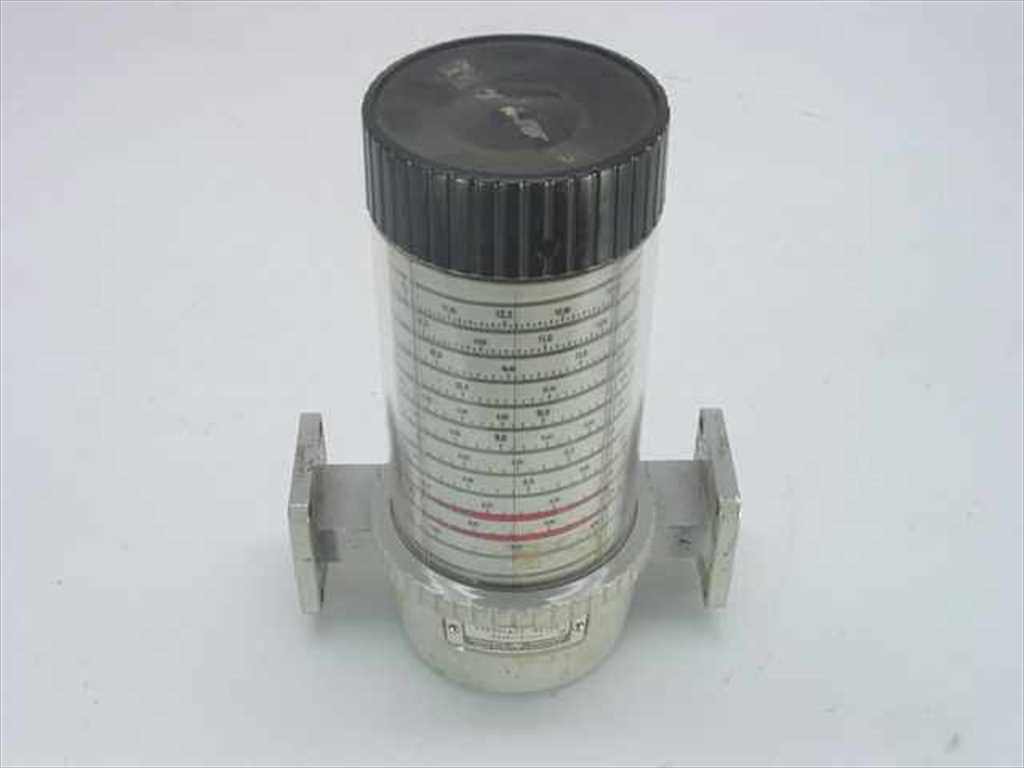 HP X532A Waveguide Direct Reading Frequency Meter
