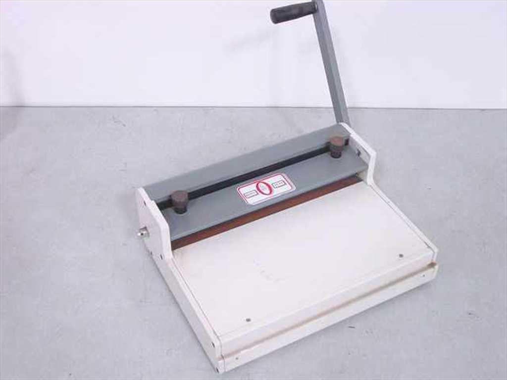 Performance Design HC8000 Wire Closer