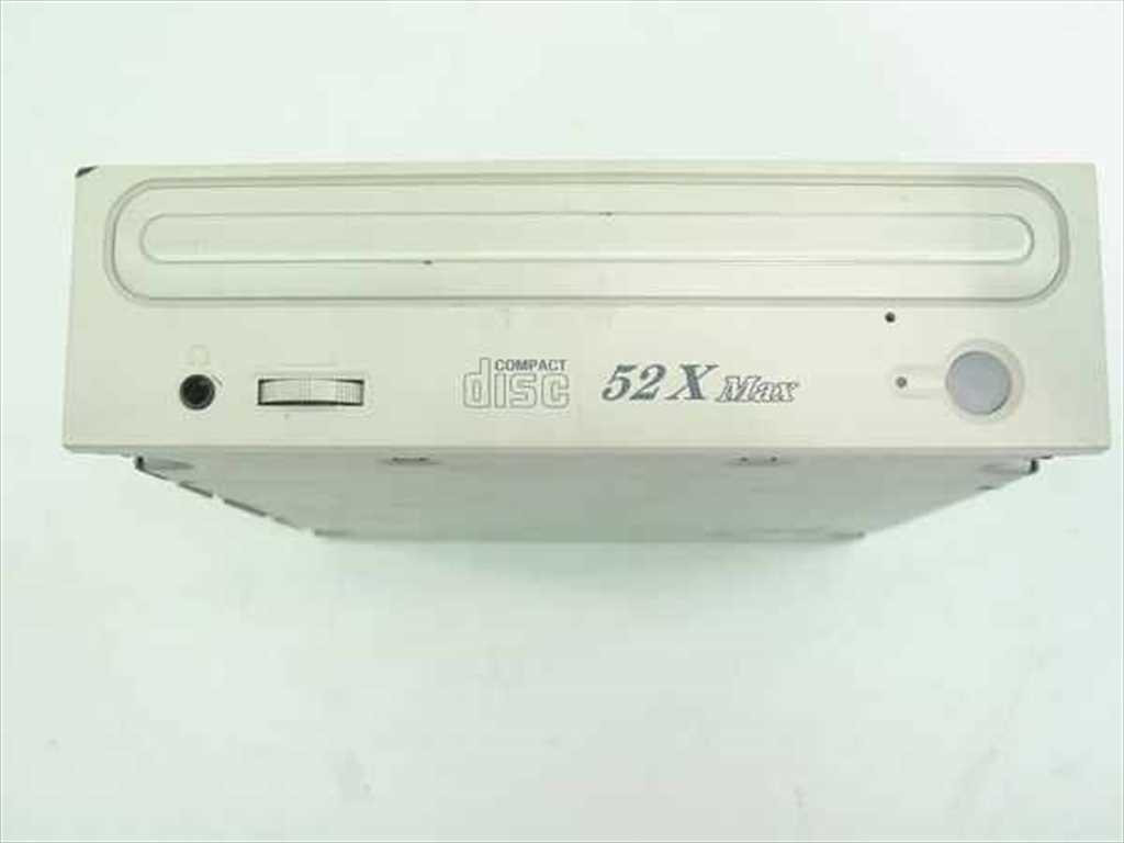 Samsung SC-152 52x IDE Internal CD-ROM Drive