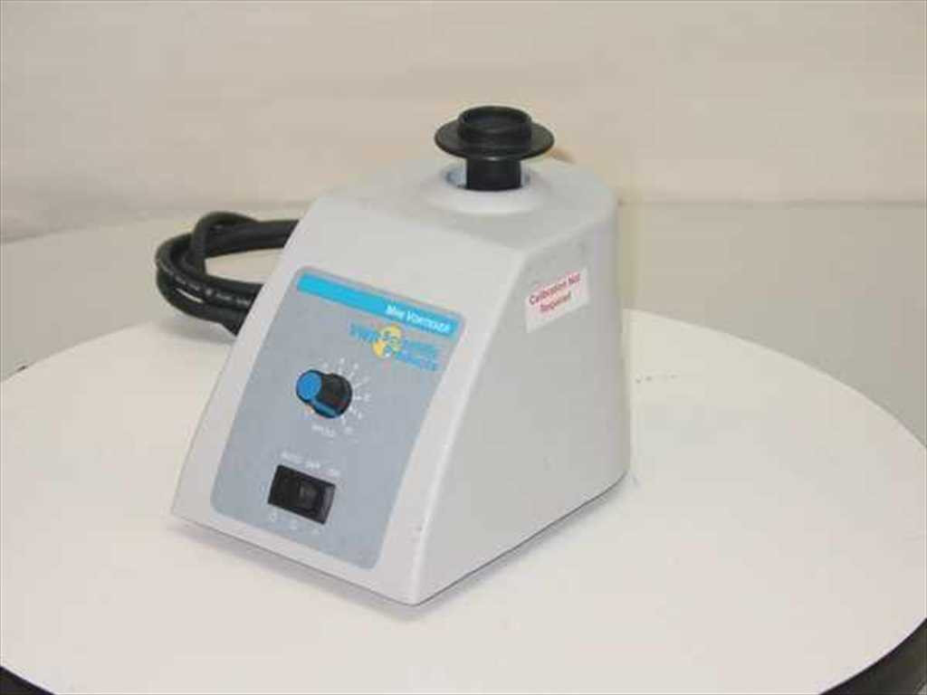 VWR Scientific 945300 Mini Vortexer 58816-121