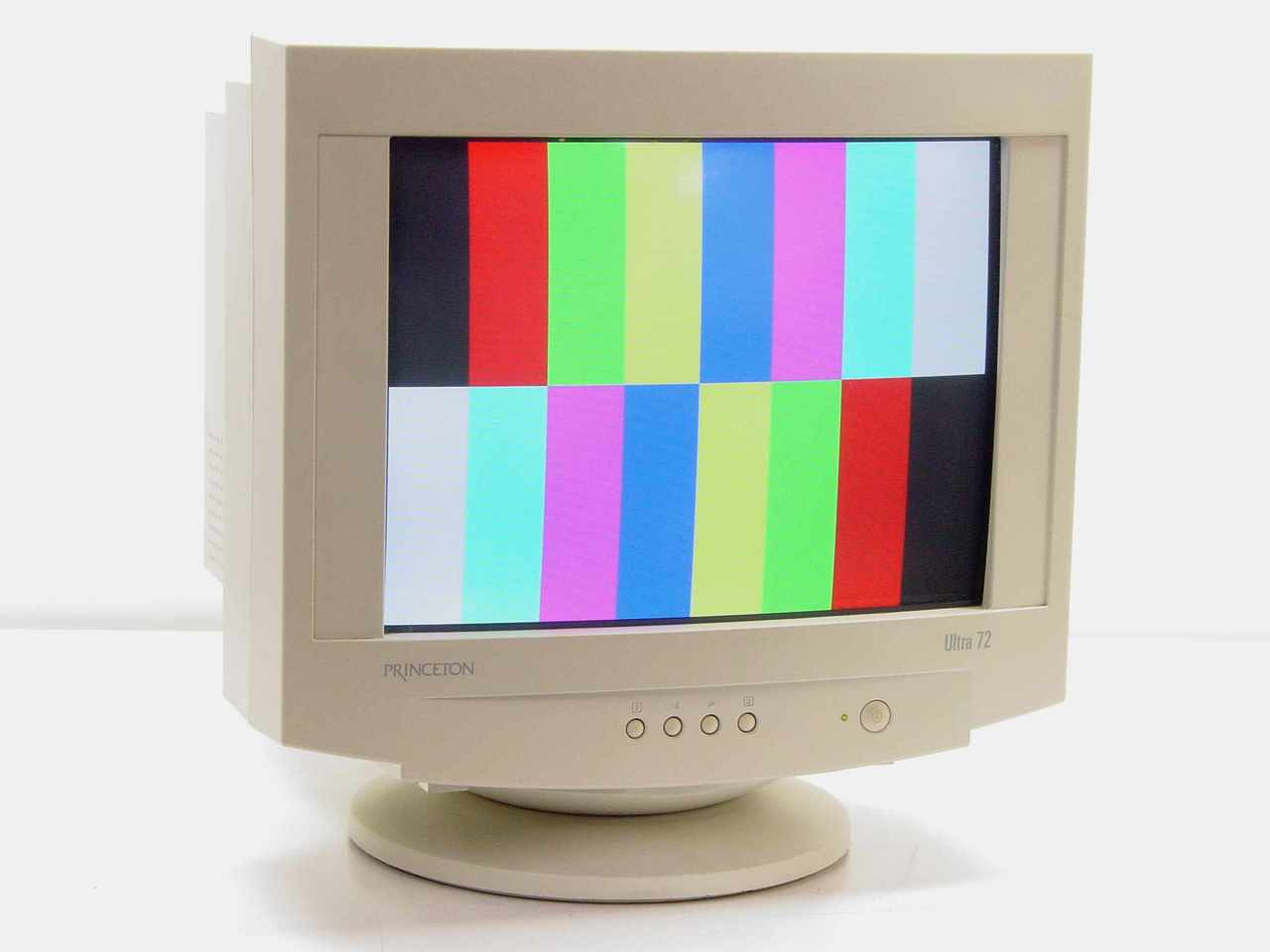 Princeton Ultra-72-A 17" CRT SVGA Monitor